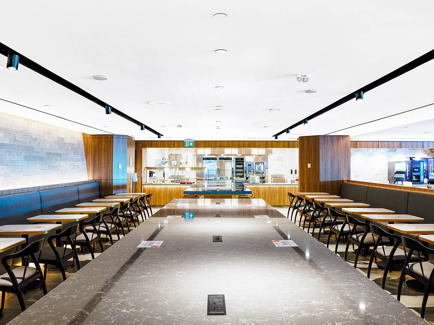 Our Guide To The Plaza Premium Lounge In Toronto (Terminal 3, International) | creditcardGenius